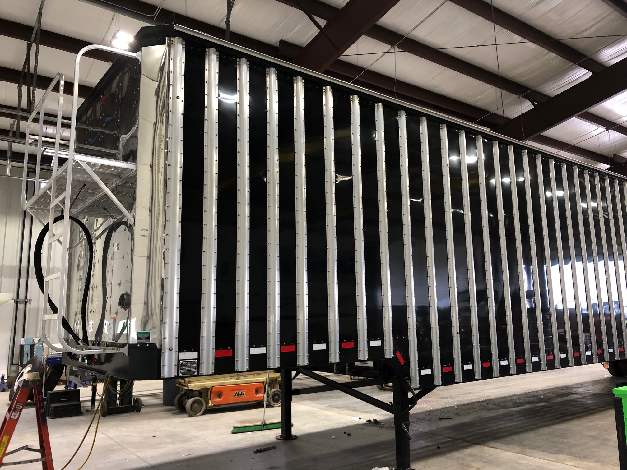 High Capacity Trailer | Ferguson Farms, Inc.